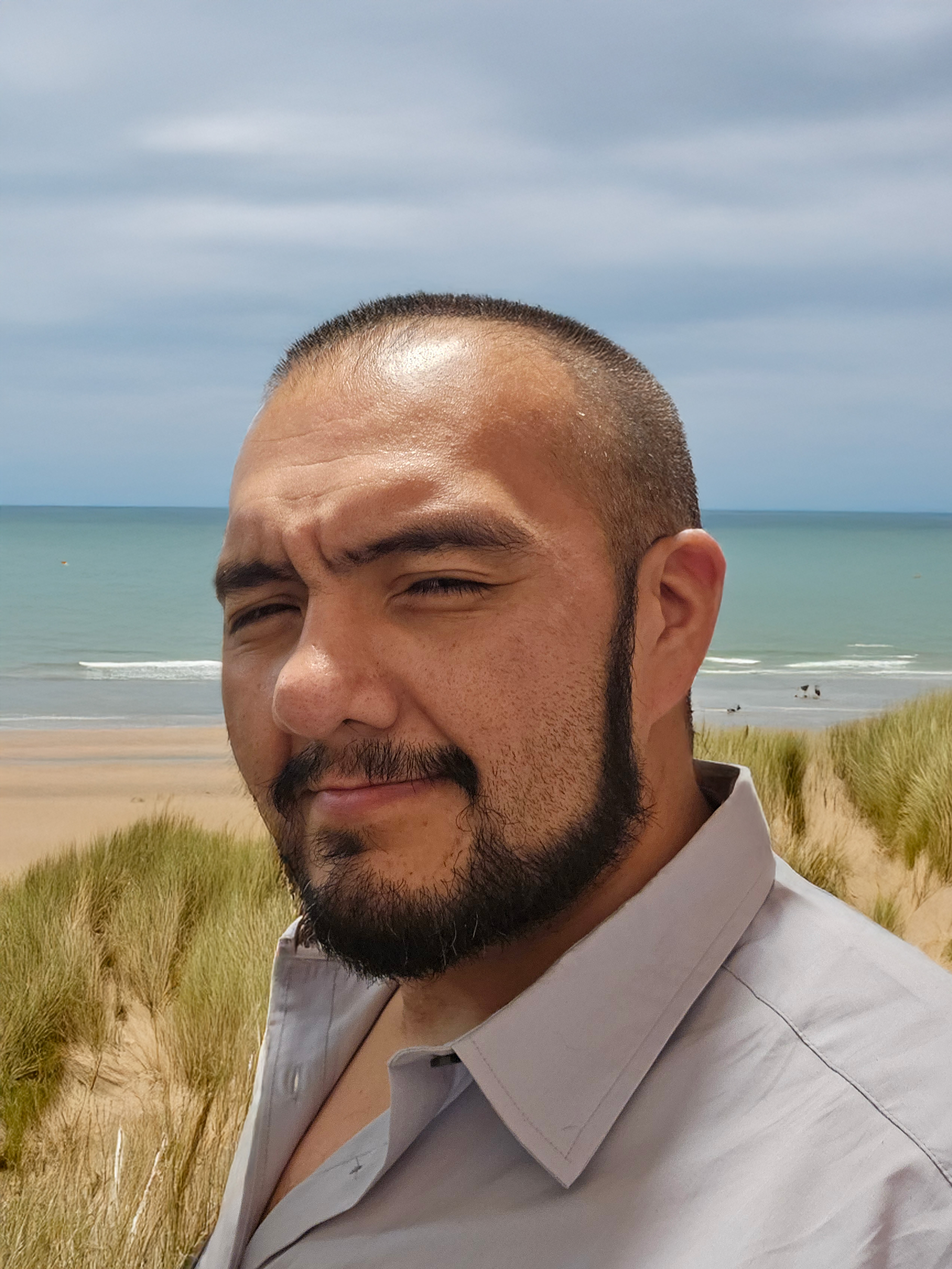 About Roel – Roel Sanchez